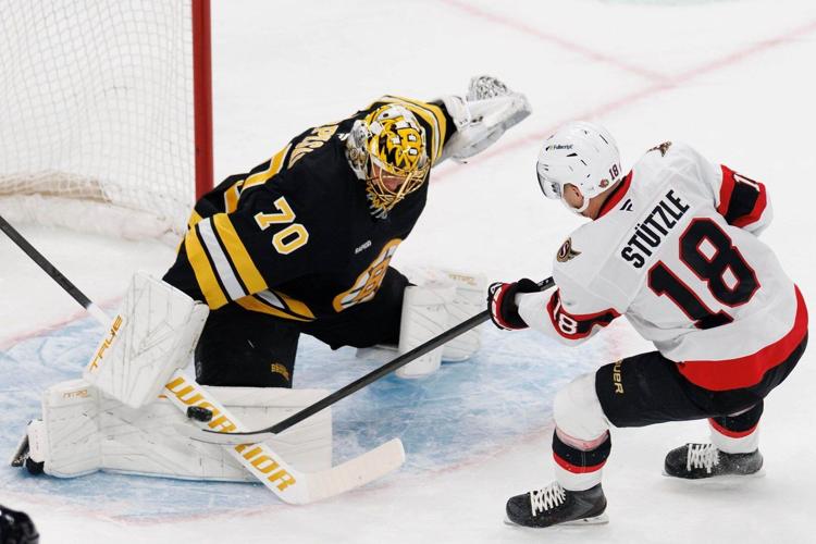 Zetterlund scores twice as surging Senators beat Bruins 6-2