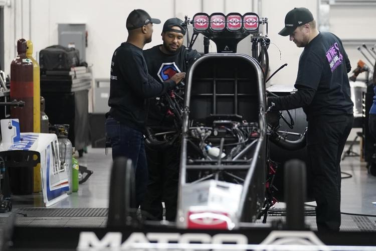 Antron Brown faces new NHRA challenge as team owner