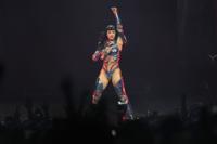 Review: Katy Perry dazzles fans with Toronto concert spectacle