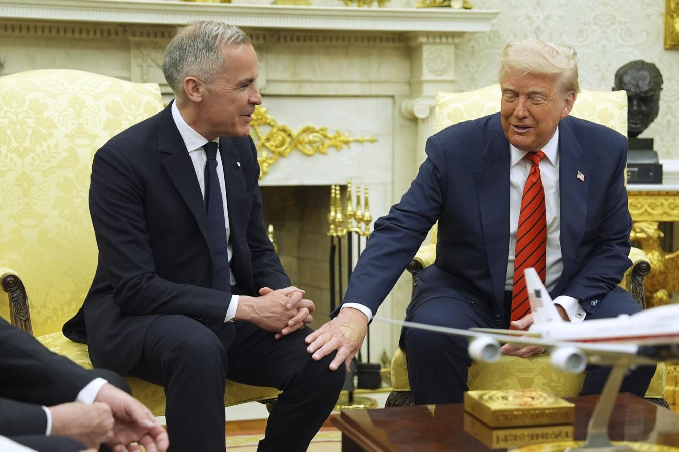 Mark Carney meeting with Donald Trump at the White House