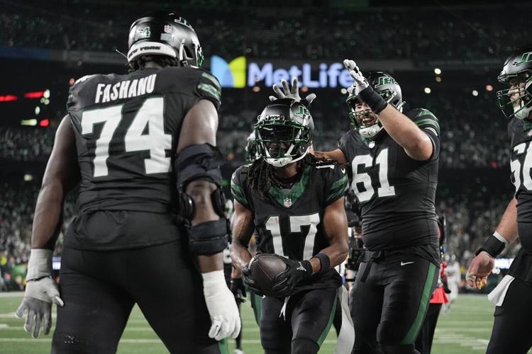 Garrett Wilson makes eye-popping TD catch, Jets beat Texans 21-13 to ...