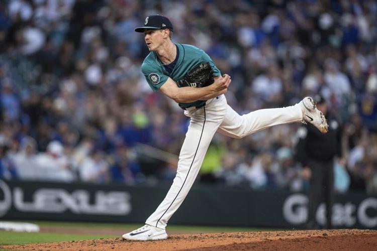 Shota Imanaga continues strong start to major league career as Cubs top ...