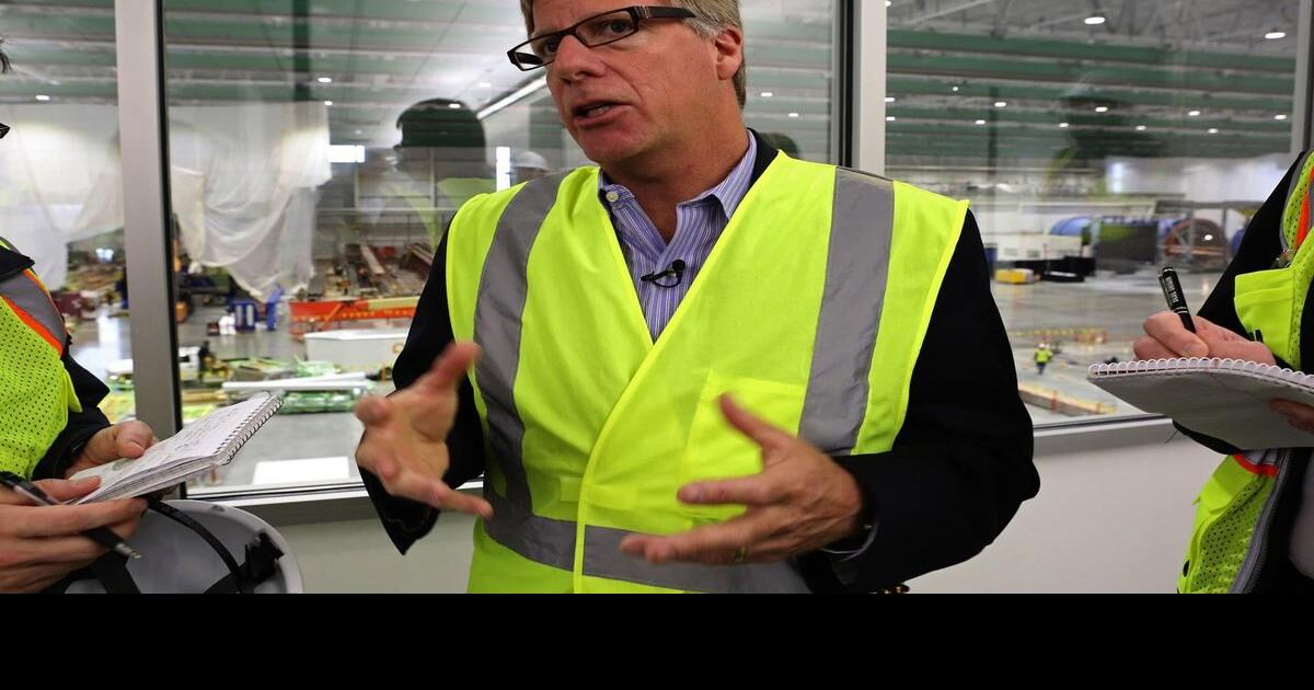 Eric Lindblad, head of Boeing’s 737 MAX program, to retire