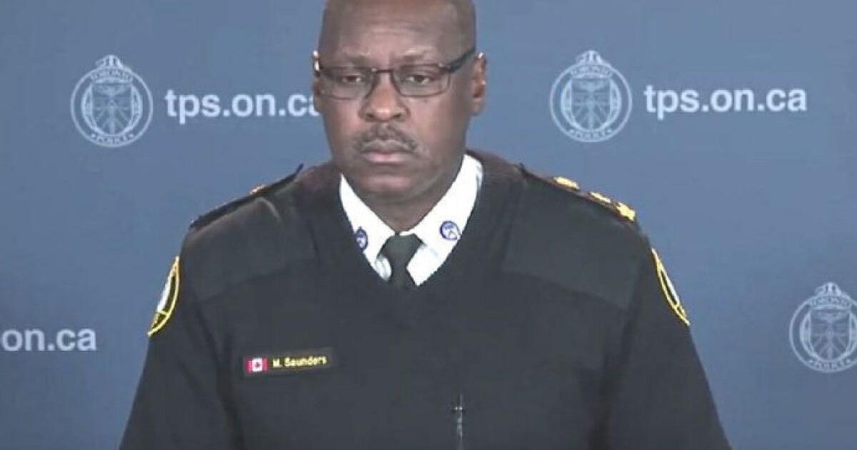 More charges against three Toronto police officers in heroin case