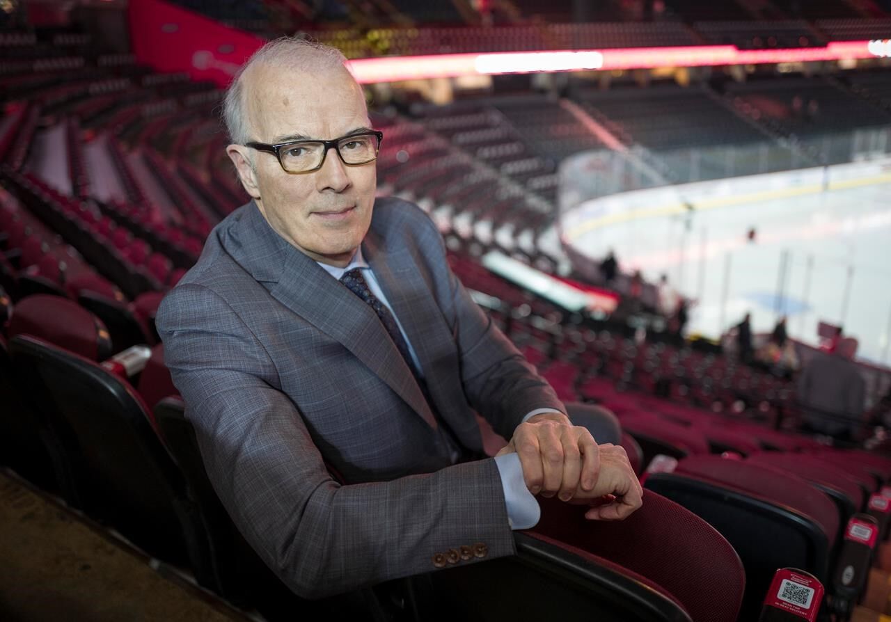 HNIC broadcaster Scott Oake tells story of addiction, loss and hope in ...