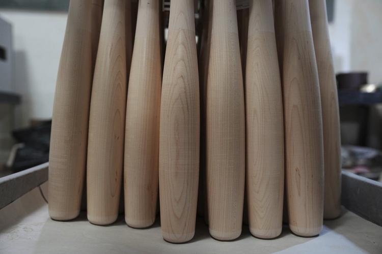 PHOTO COLLECTION: Torpedo Bats