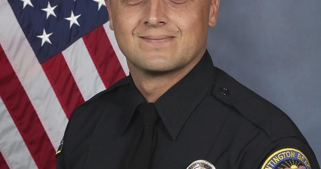 1 police officer dead, 1 hurt in offshore helicopter crash