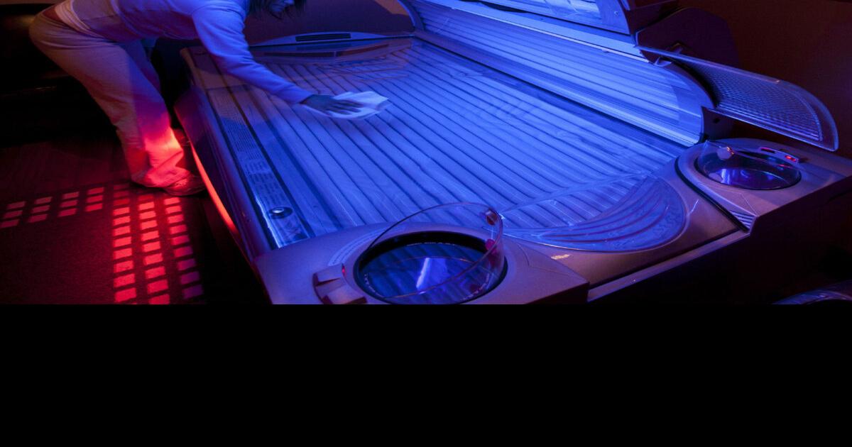 B.C. bans children and teens from tanning beds; cites cancer risk