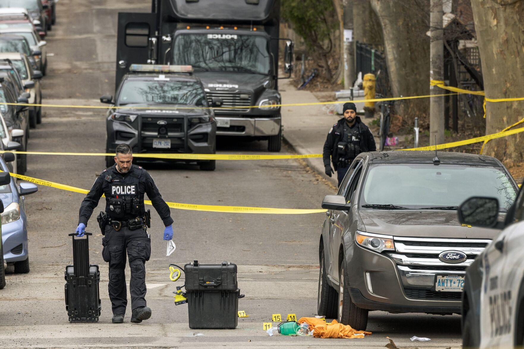 Victims killed in Riverdale shooting lured there, police say
