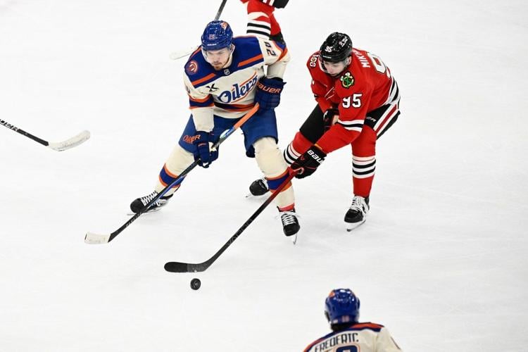 McDavid and Bouchard help the Oilers beat the Blackhawks 4-1
