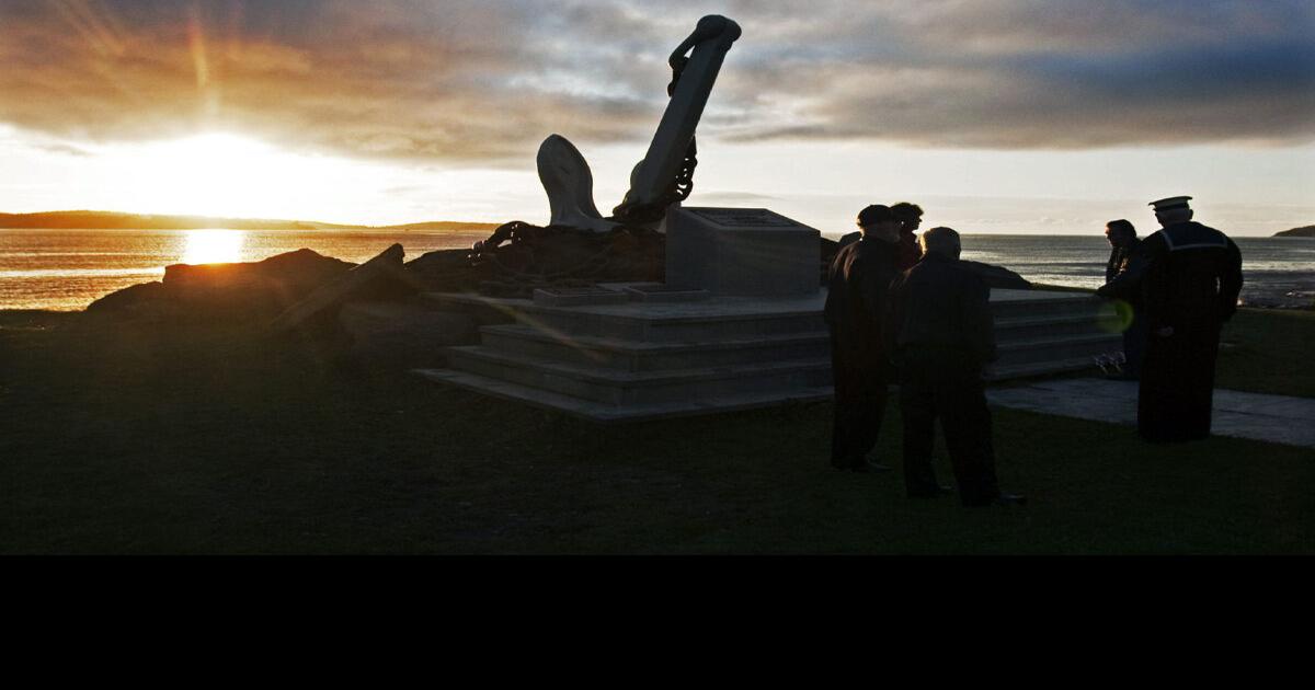 Survivors of HMCS Kootenay explosion remember shipmates who died in ...