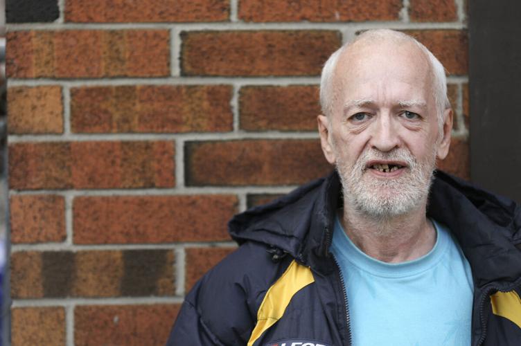 Outreach worker encourages homeless to vote in Toronto