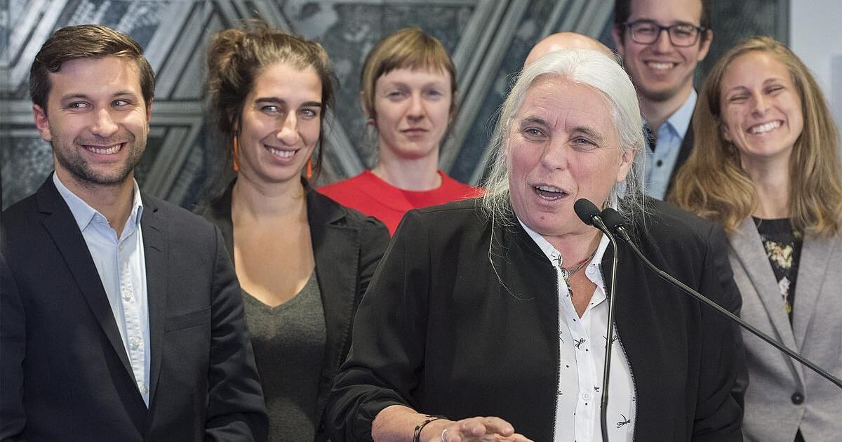 Quebec elects record number of female candidates