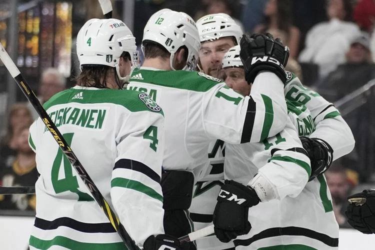 Stars stay alive with 4-2 road victory over Golden Knights
