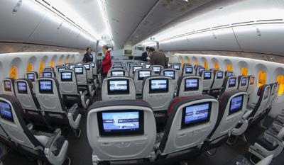 boeing 787 inside view