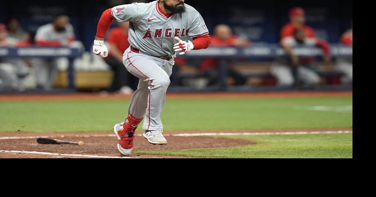 Angels' Anthony Rendon leaves game against Reds with a hamstring injury