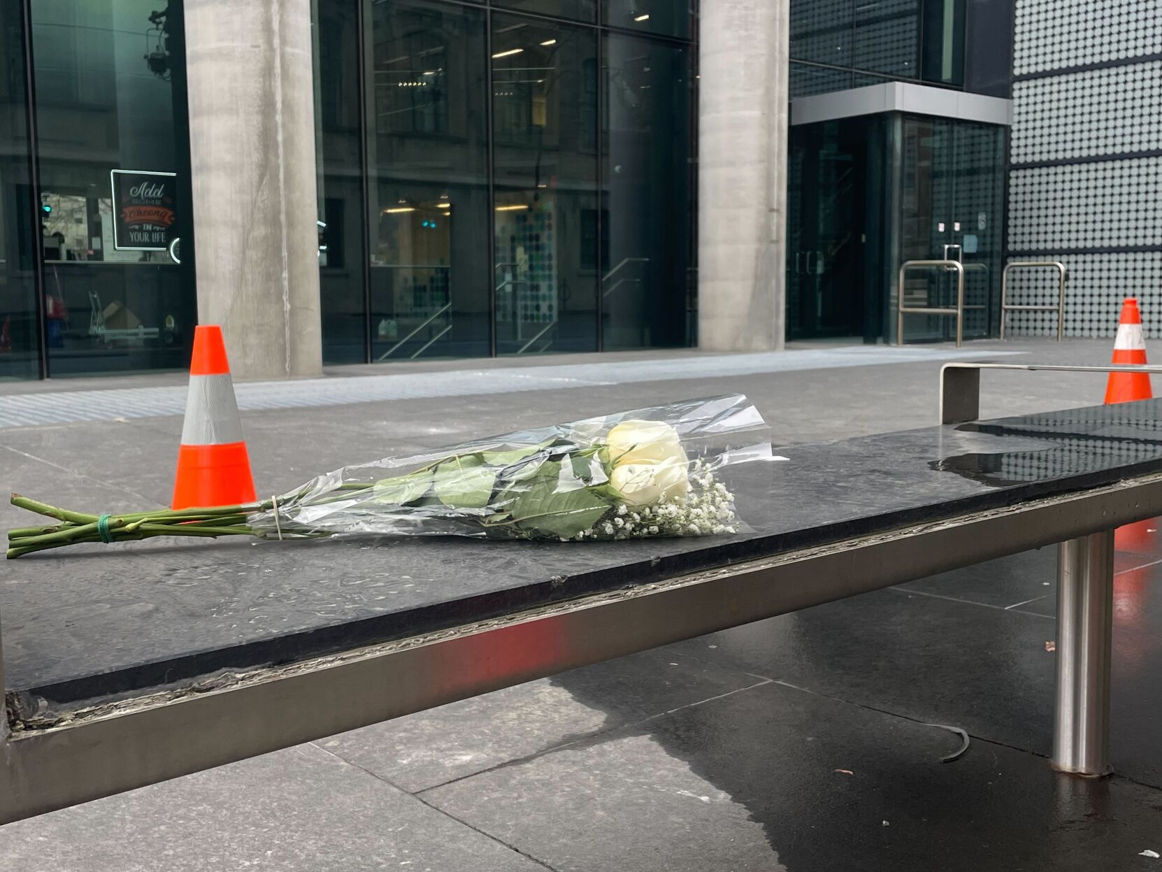 Man found dead on U of T campus, homicide unit investigating