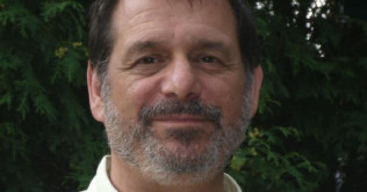 Toronto Trustee Howard Goodman drops out of local school-boundary ...