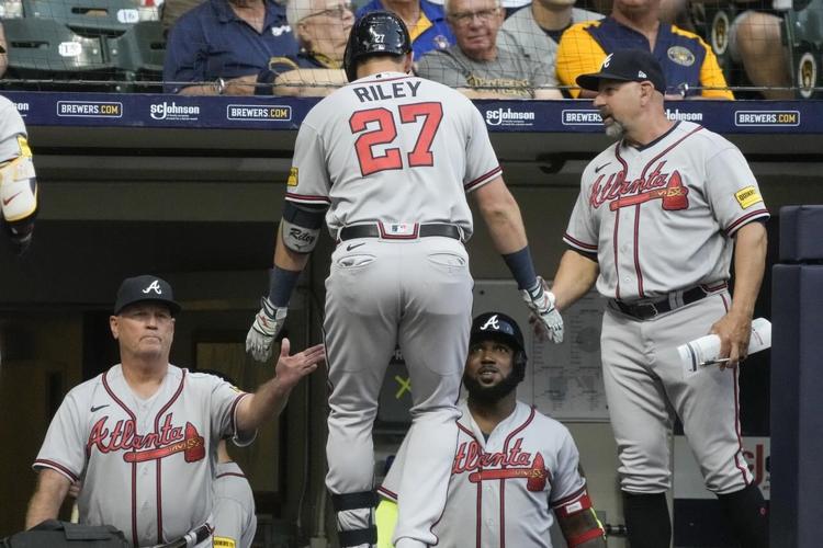 Austin Riley homers for 4th straight game to help Atlanta Braves beat ...