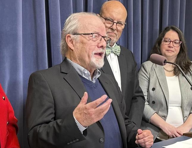 Panel advises Illinois commemorate its role in helping slaves escape ...