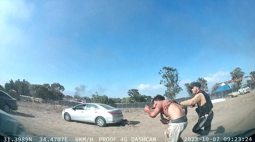 The Supernova festival, through a glass darkly