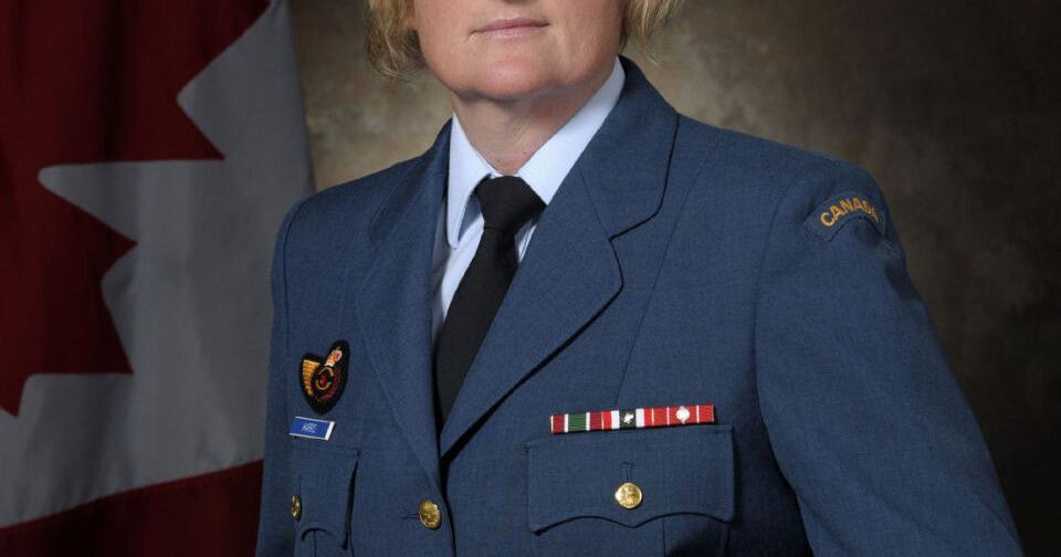 Col. Tammy Harris takes over as first woman commander of CFB Borden