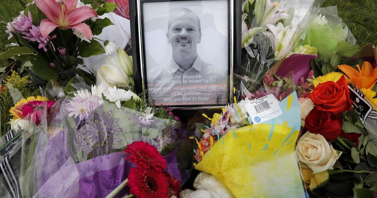 Alberta judge orders additional psychiatric exam for doctor slaying suspect Alberta judge orders additional psychiatric exam for doctor slaying suspect