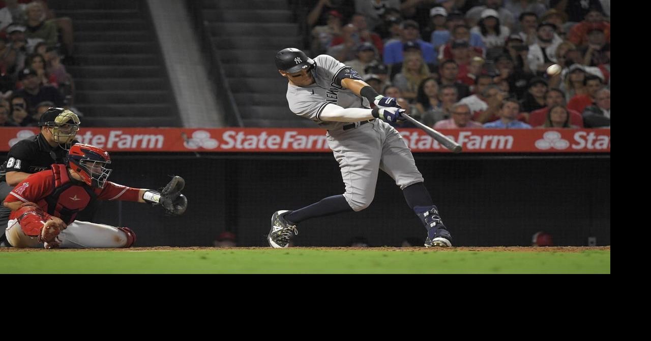Judge hits 50th home run, becomes 10th player to do it twice