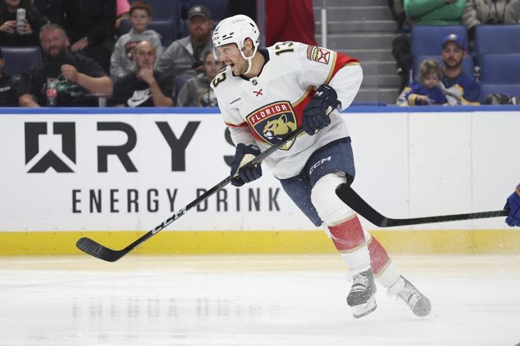 Thompson scores go-ahead goal, and Sabres end season-opening 3-game ...