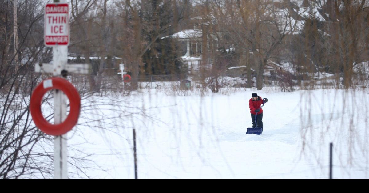 Markham allows skating on Toogood Pond to continue