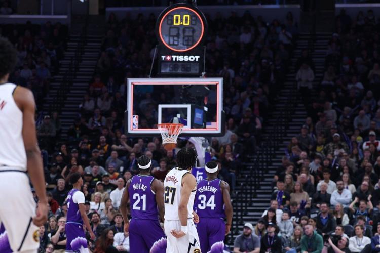 Jamal Murray makes 10 3-pointers, including a half-court heave, to lead ...