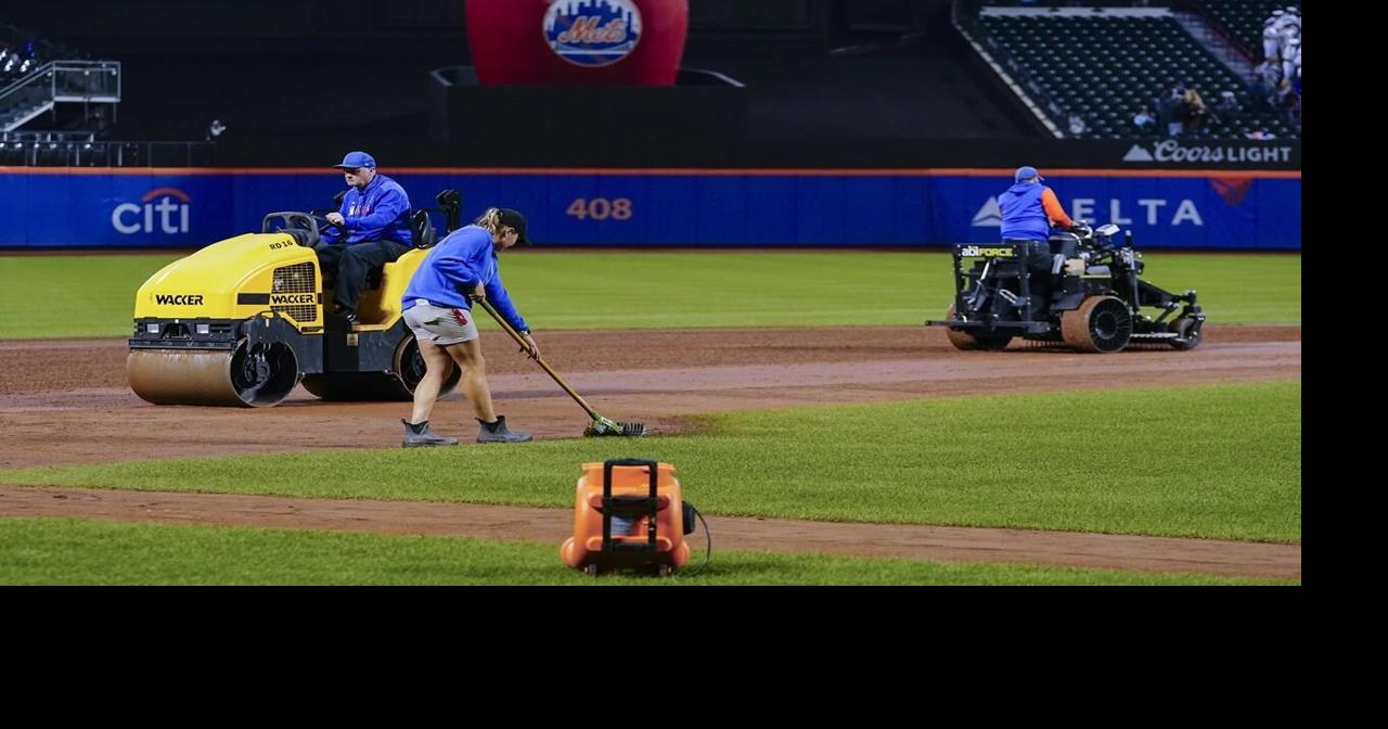 Mets owner Steve Cohen apologizes to Marlins for soggy field that ...