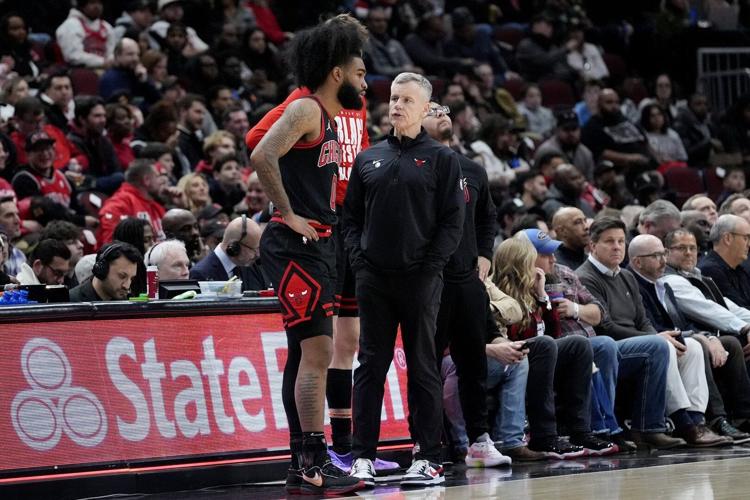 James Harden scores 30, Clippers hold off Bulls 122-117 to stop 3-game skid