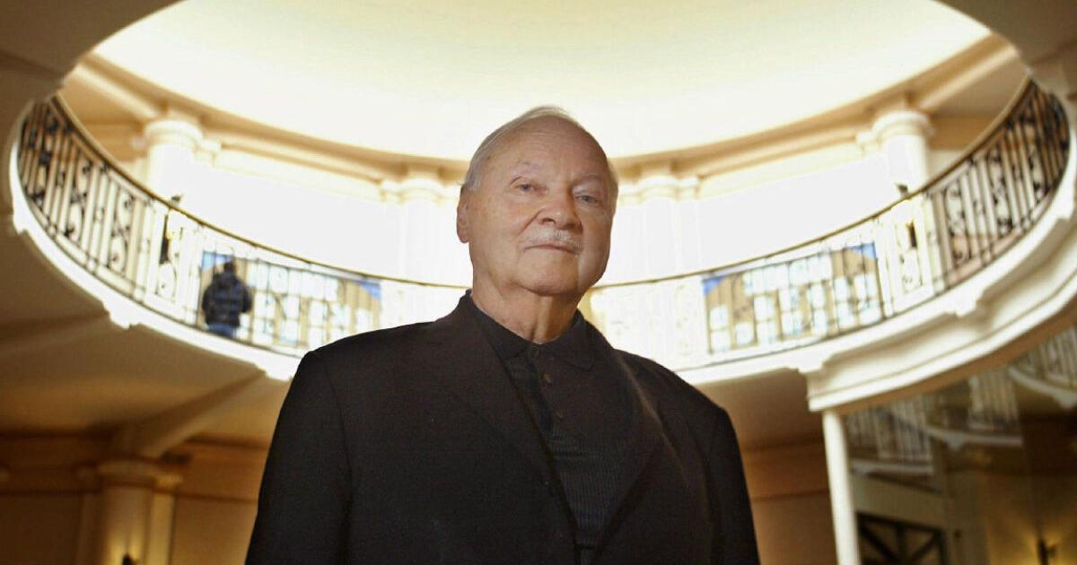 Environmental pioneer Maurice Strong dies aged 86