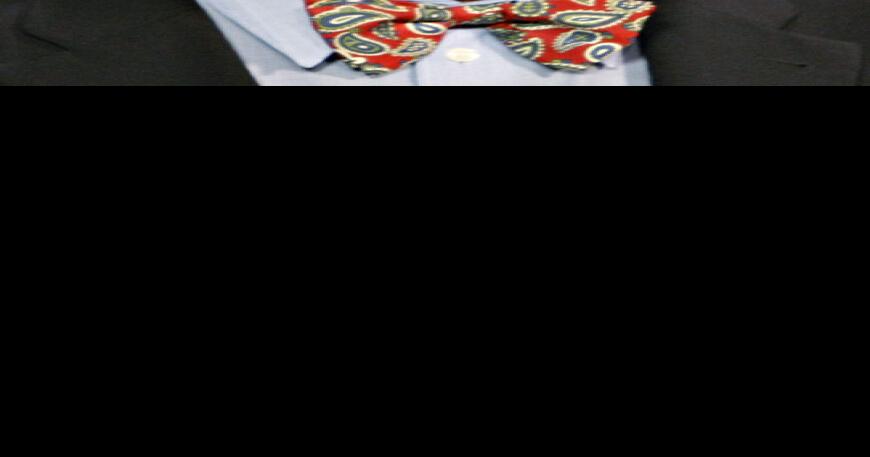 Patrick LeSage to review Regent Park condo purchases