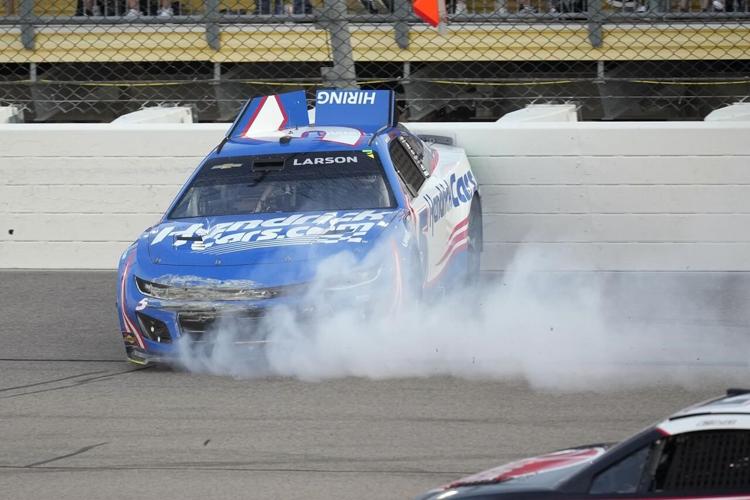 Ryan Blaney wins inaugural NASCAR Cup Series race at Iowa Speedway