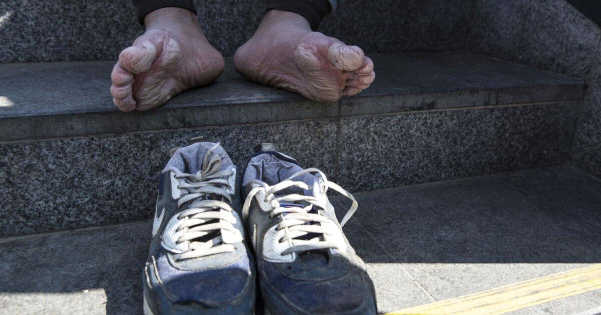 In Budapest, refugees can wash and rest their weary feet