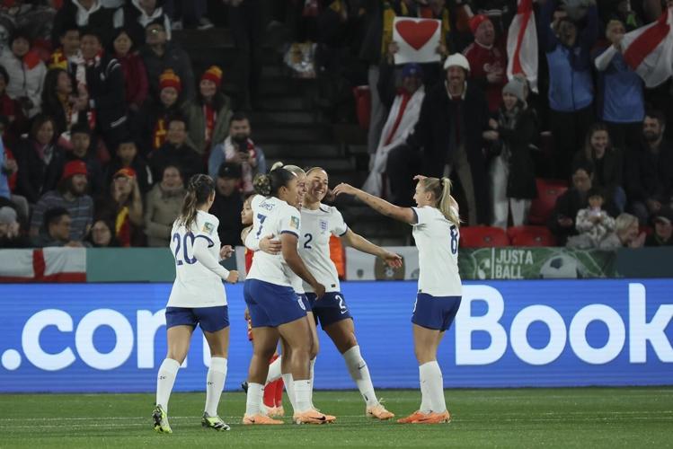 Lauren James scores twice as England routs China 6-1 at the Women’s ...