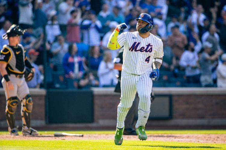 New-look Mets knock out Skenes in 1st inning and sink Pirates 11-7 in ...
