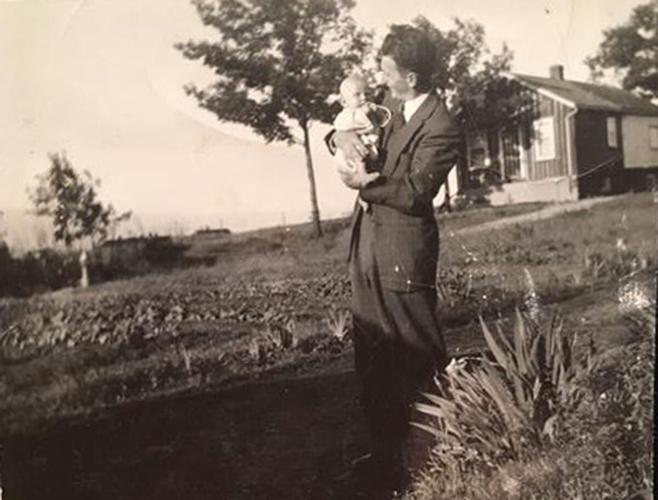 Readers reach out to save Toronto’s oldest tree