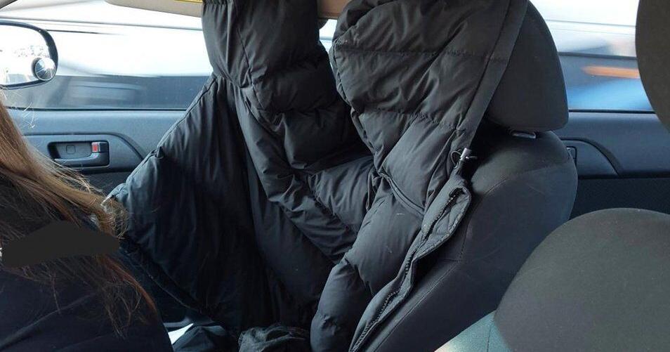 Woman used coat as fake passenger in order to use HOV: OPP