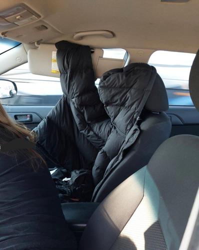 Woman used coat as fake passenger in order to use HOV: OPP