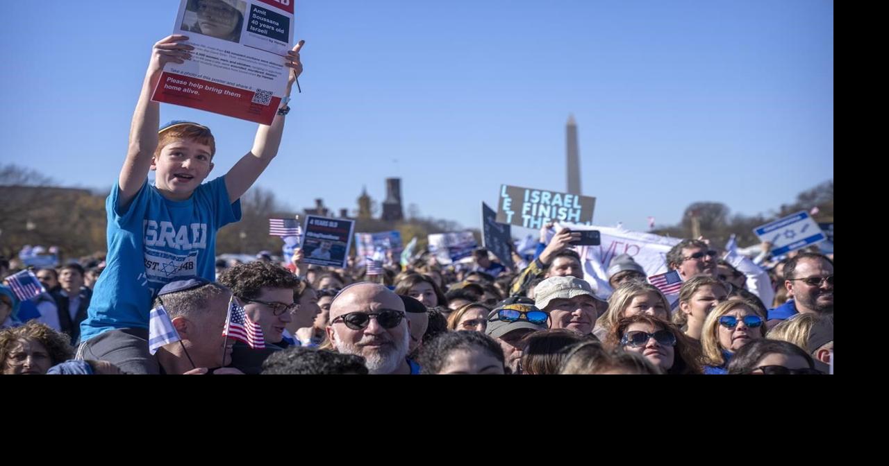 Tens of thousands of supporters of Israel rally in Washington, crying ...