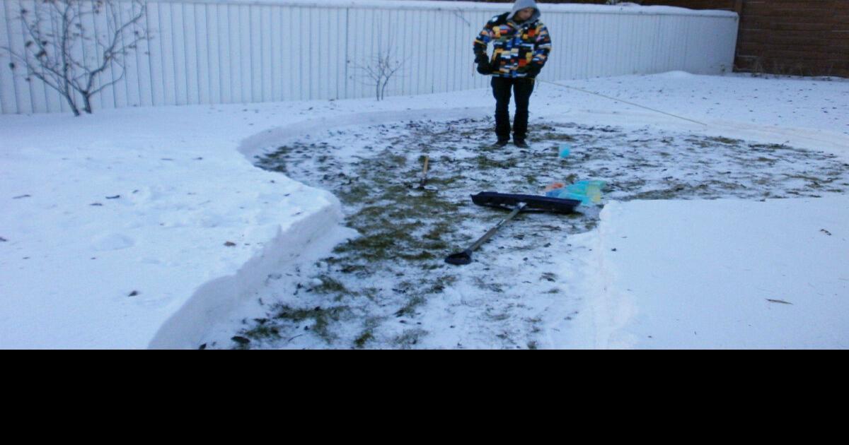 PHOTOS: Yes we do build igloos in Canada -Incredible Igloo made from ...