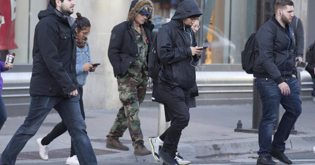 What you should know about the ‘Stingray’ surveillance device used by ...