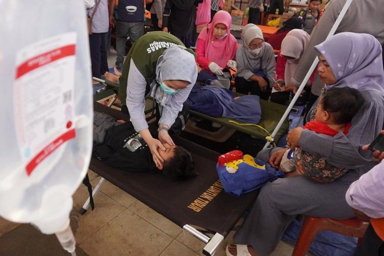 Indonesia faces calls to halt free meals program as over 5,000 school ...