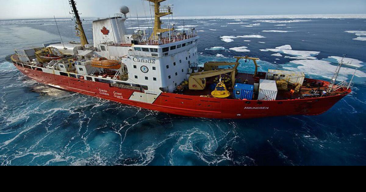 Canadian Coast Guard helicopter crash kills three in Arctic Ocean