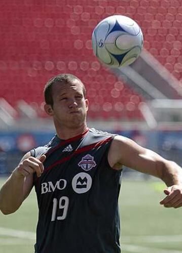 Barrett discovers scoring touch
