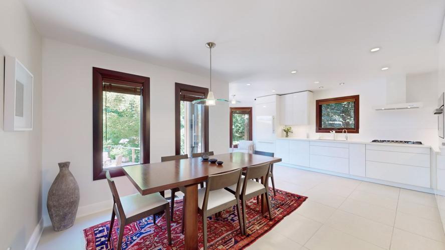 Cottage life in Pickering? $2-million home on lake, ravine