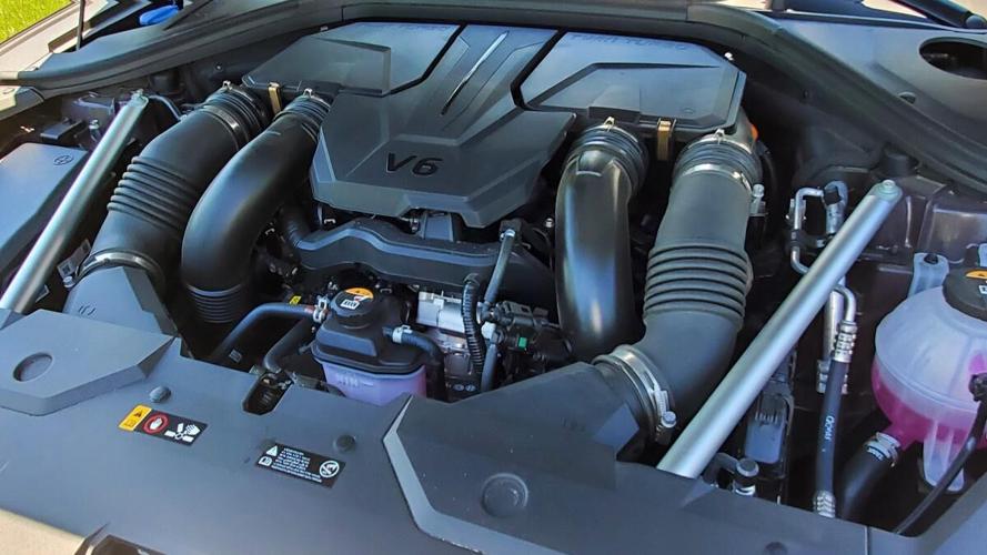 First Drive: 2022 Genesis GV70 is full steam ahead into the big leagues